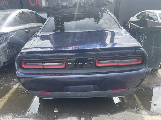 2015 - DODGE CHALLENGER (CHRYSLER) - Used - Amplifier/Radio - amplifie ...